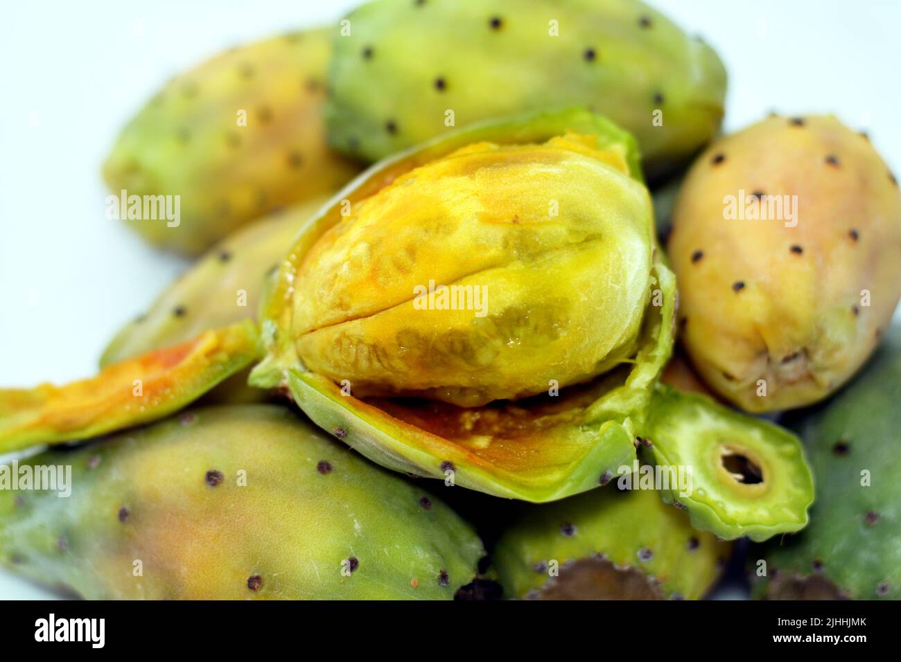 Pile of fresh prickly pear fruit isolated on white background ...