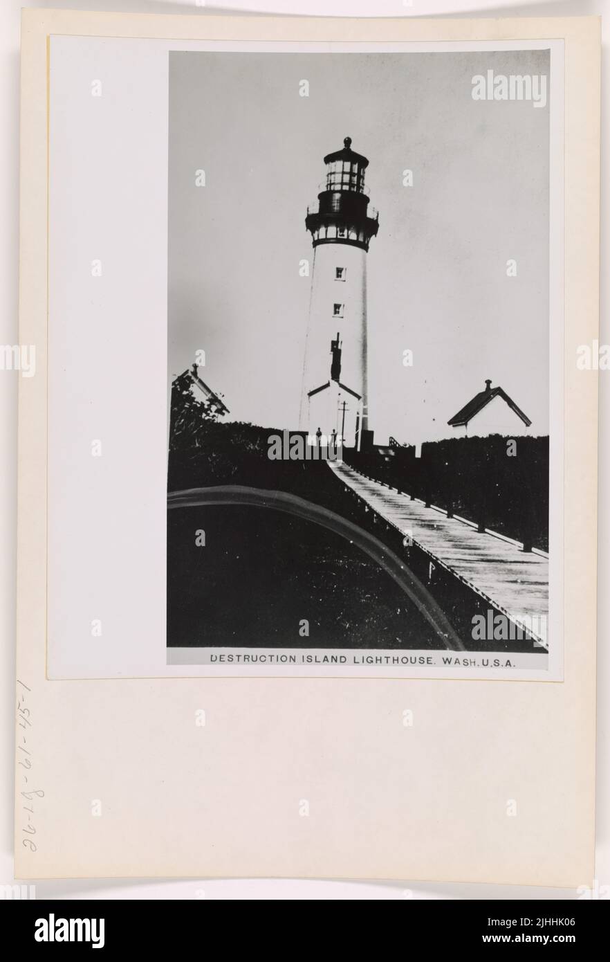 Destruction Island Lighthouse