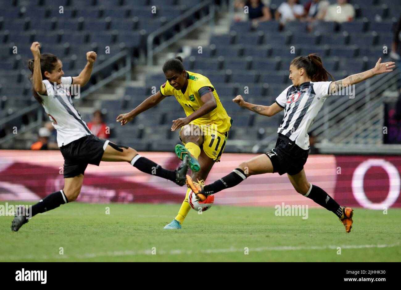 Fabiola villalobos hi-res stock photography and images - Alamy