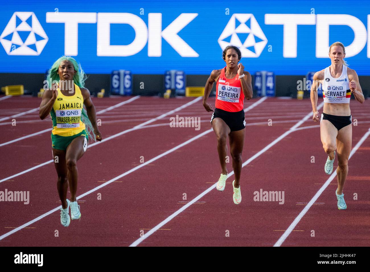 Eugene, Oregon, USA, 18 July 2022. Belgian Imke Vervaet and Jamaica's ...
