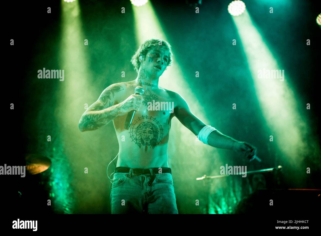 Fsk 18 hi-res stock photography and images - Alamy