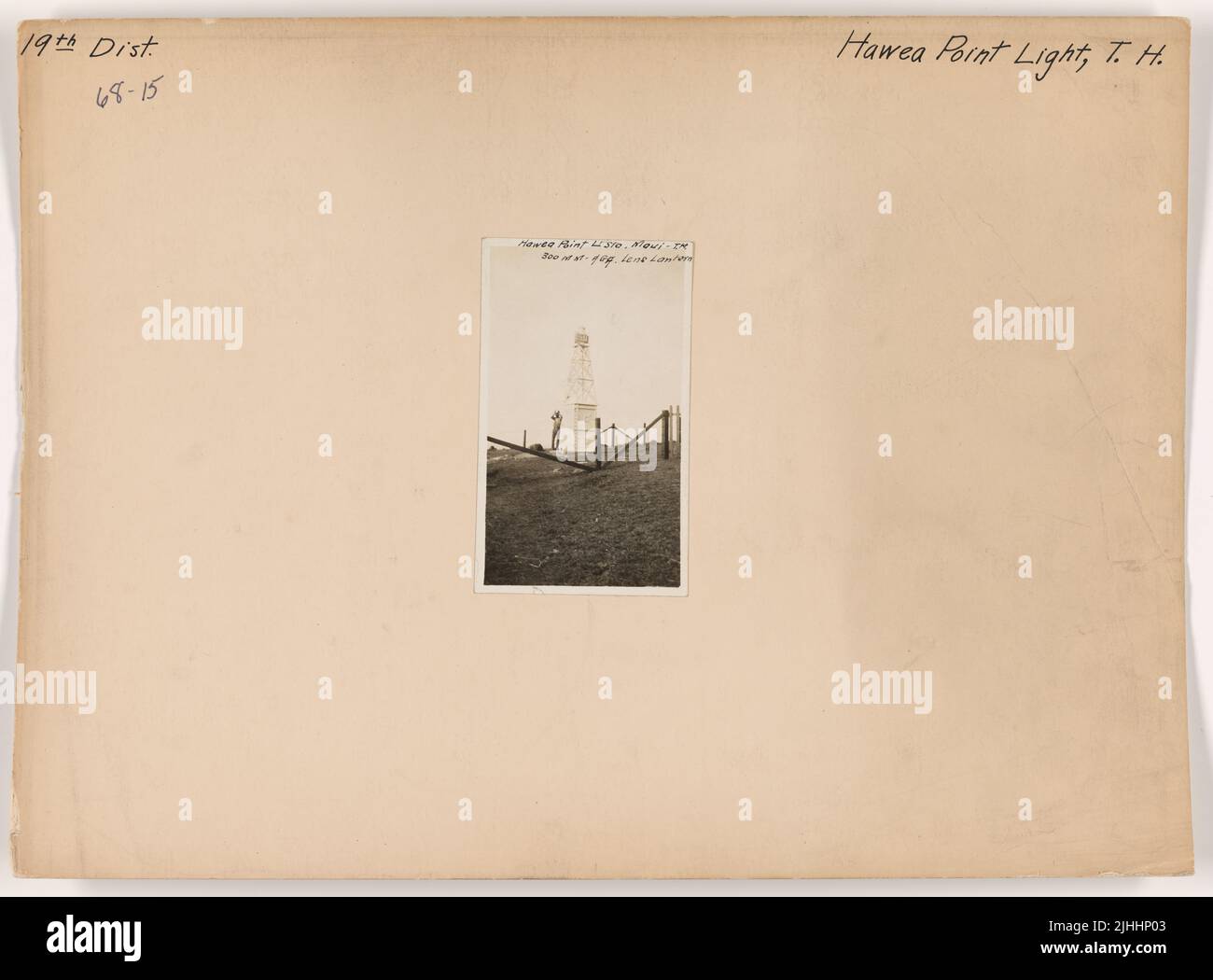 HI - Hawea Point. Hawae Point Light Station, Maui, Hawaii. 300mm AGA ...