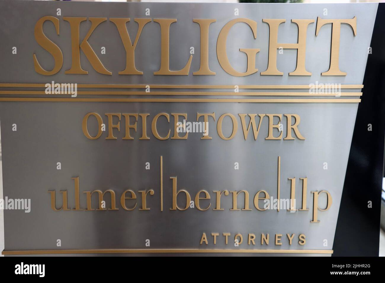 Skylight Office Tower at Tower City in Cleveland, June 2022 Stock Photo ...