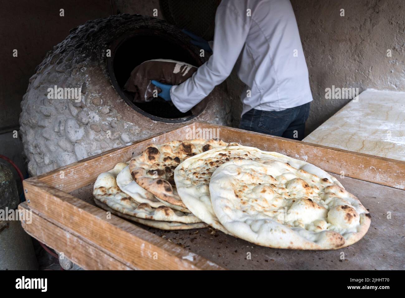 Arabic bread hi-res stock photography and images - Alamy