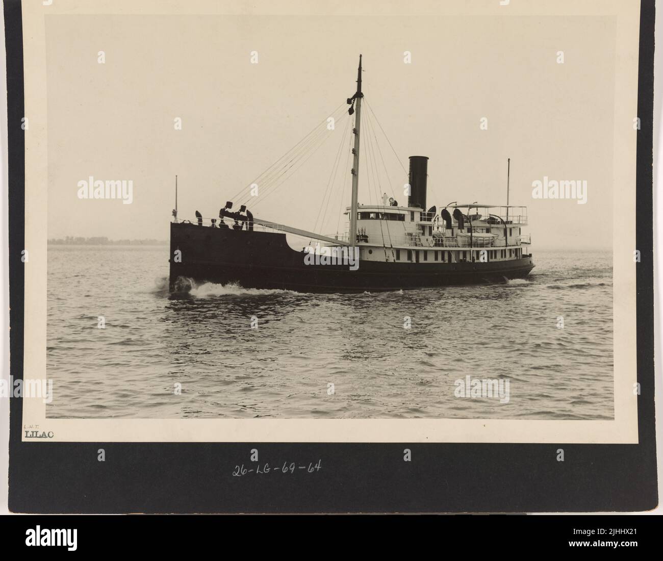 Lighthouse tender hi-res stock photography and images - Alamy