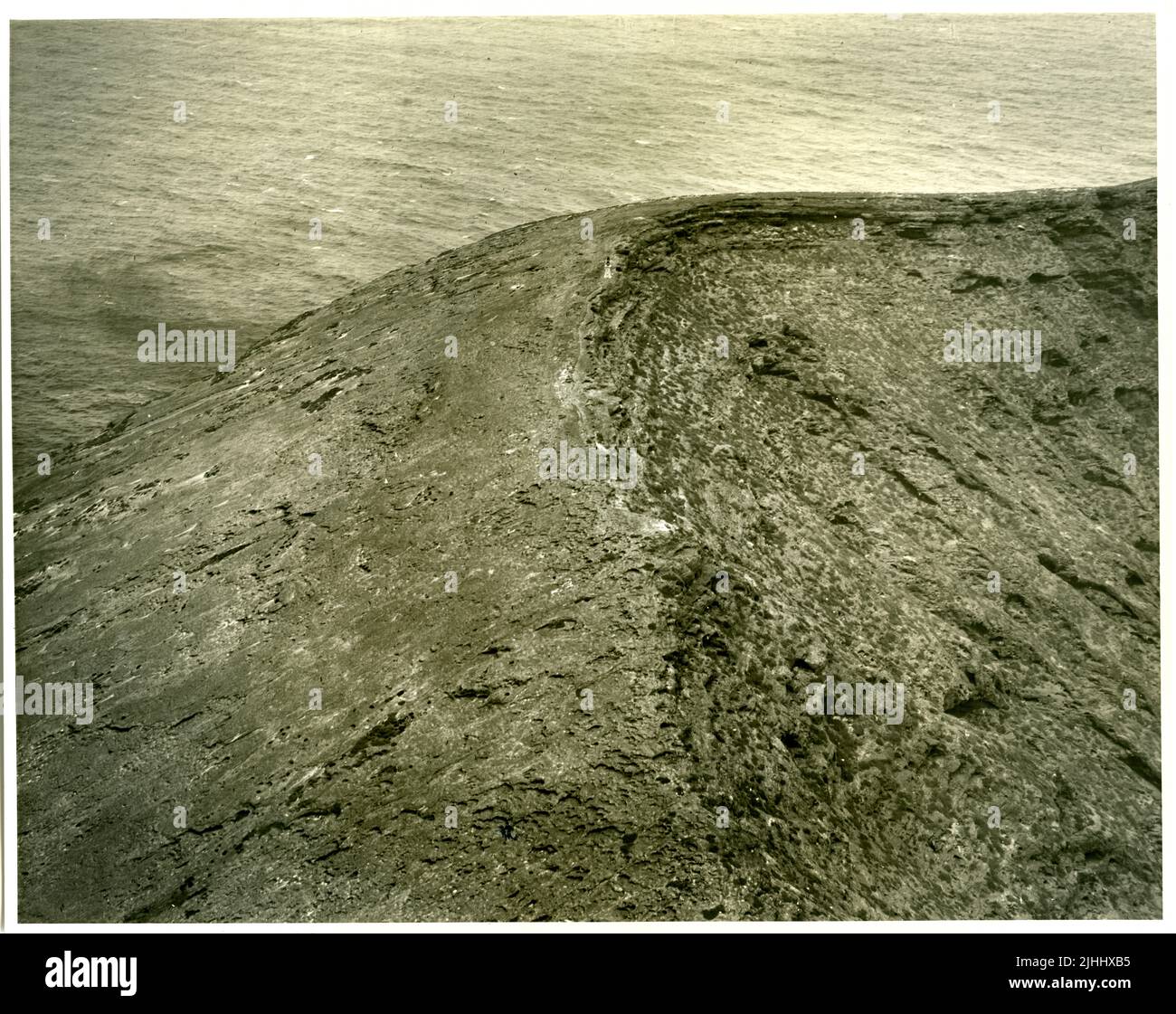 HI - Kaula Rock. Kaula Rock Light Station, Hawaii. View looking ...