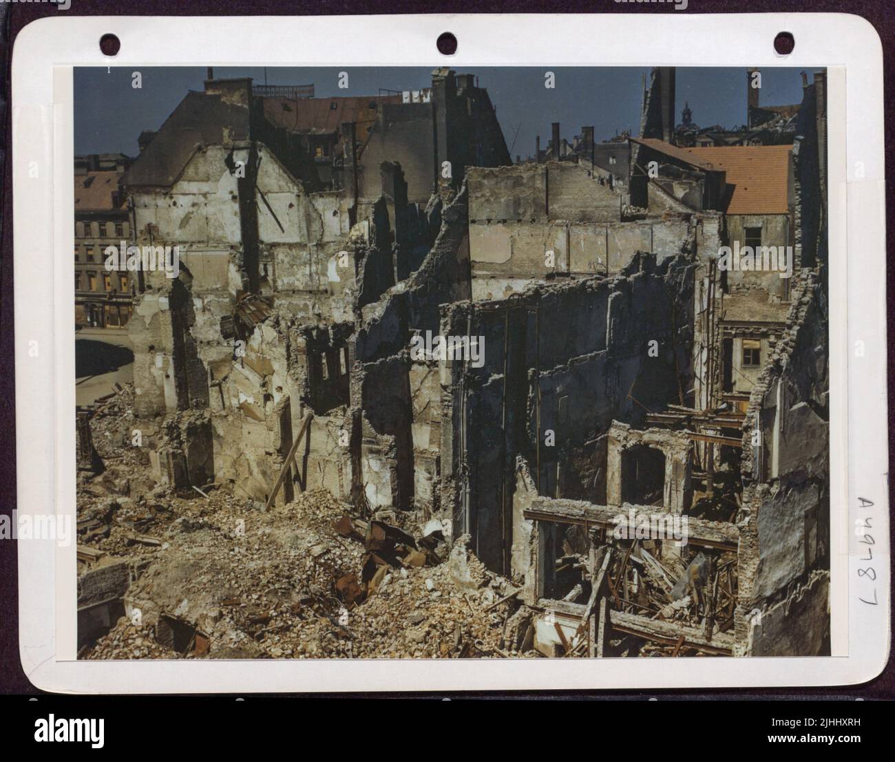 Destroyed city center munich hi-res stock photography and images - Alamy