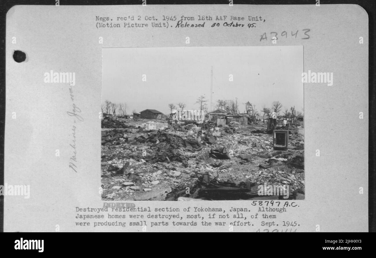 Japanese residential Black and White Stock Photos & Images - Alamy