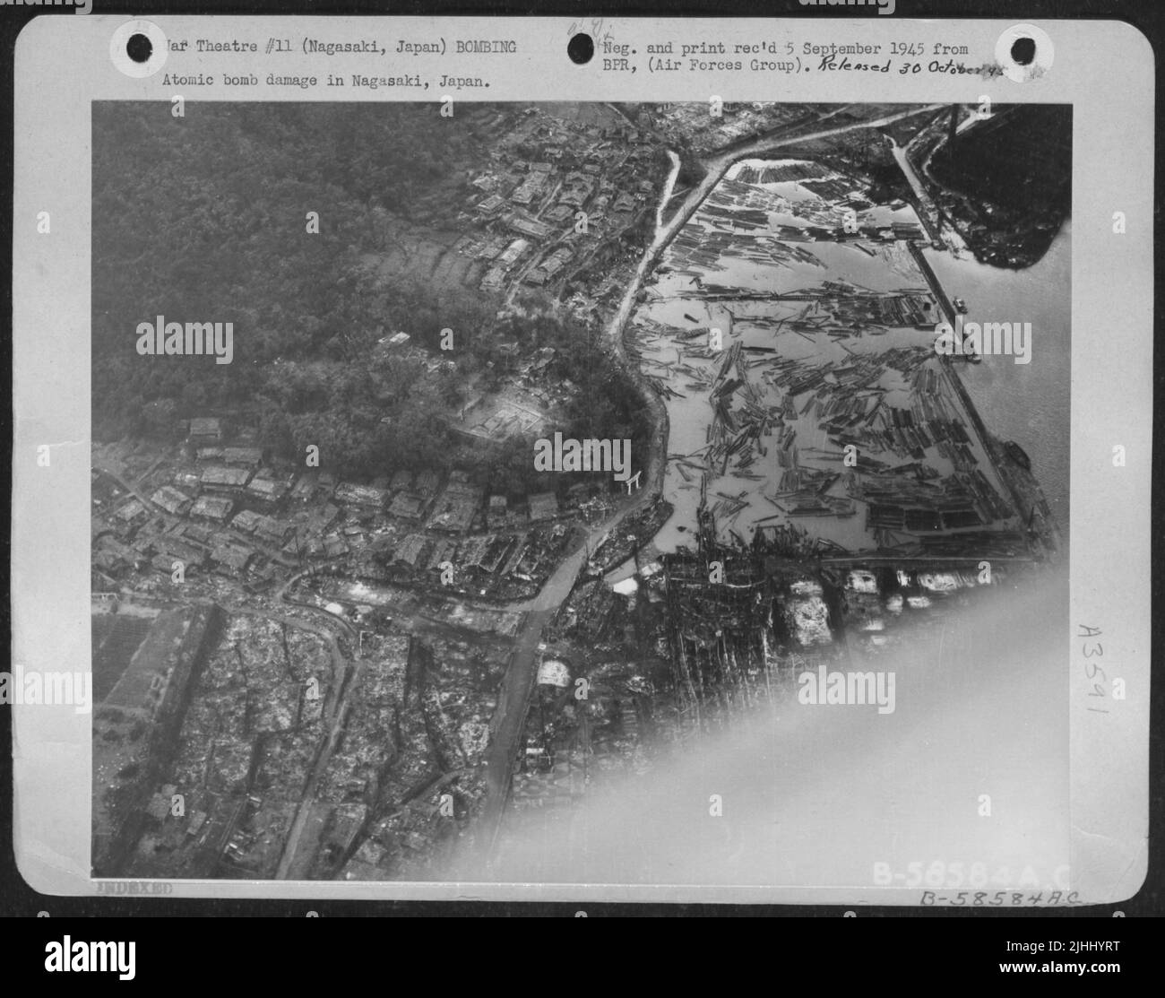 Atomic bomb damage in nagasaki hi-res stock photography and images - Alamy