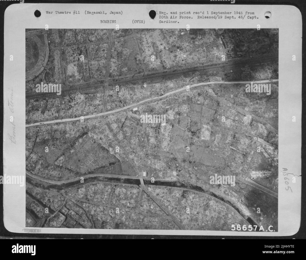 Atomic bomb damage in nagasaki hi-res stock photography and images - Alamy