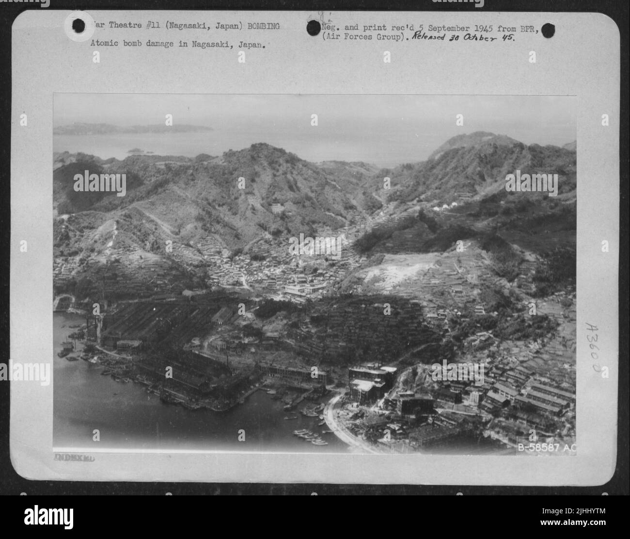 Atomic bomb damage in nagasaki Black and White Stock Photos & Images ...