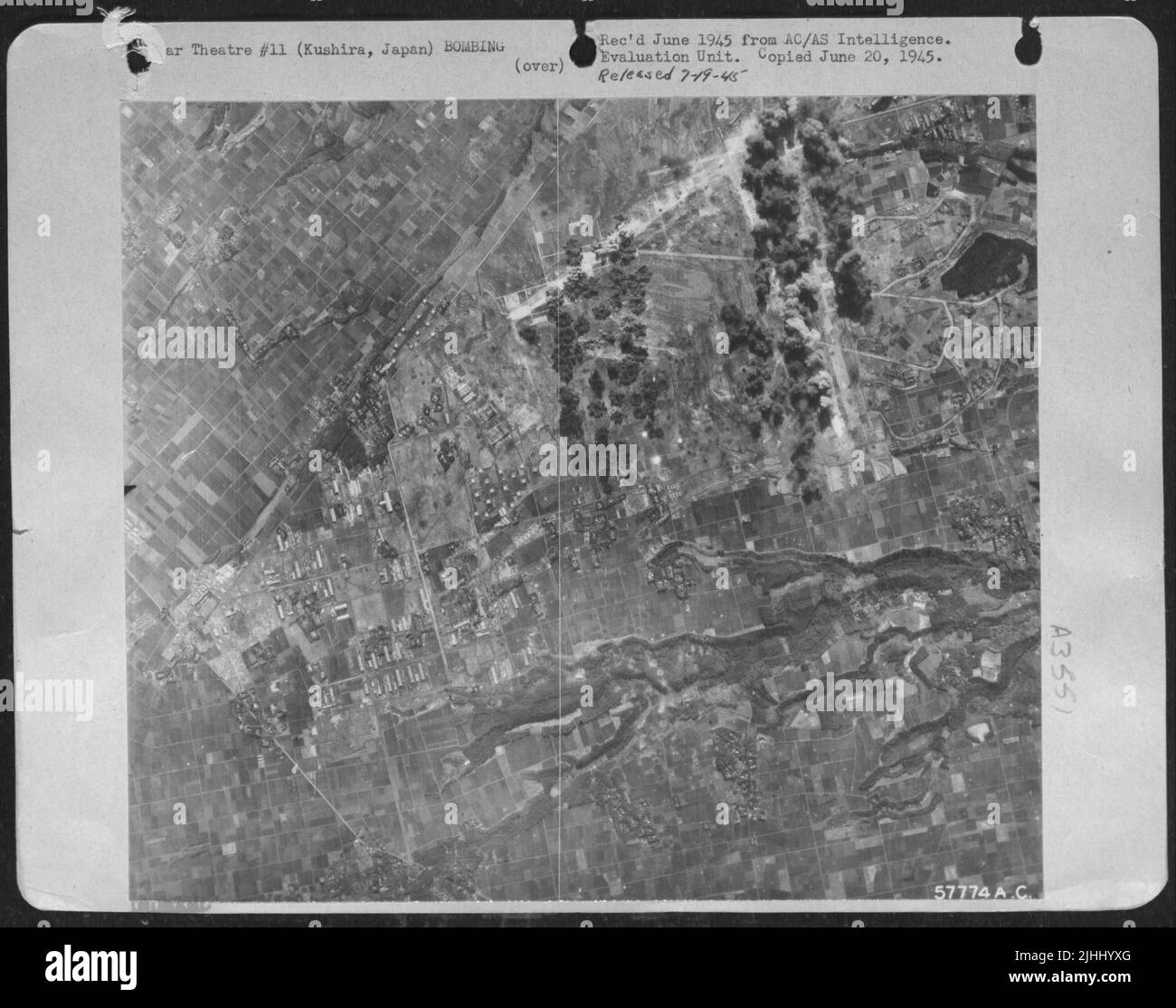 U s japanese military civilian Black and White Stock Photos & Images ...