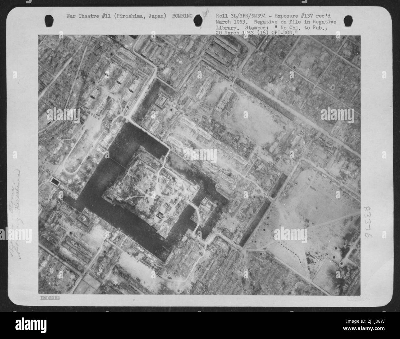 Position comparison Black and White Stock Photos & Images - Alamy