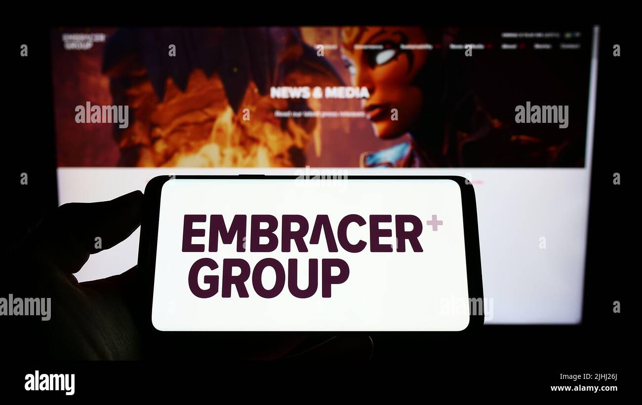 Embracer logo hi-res stock photography and images - Alamy