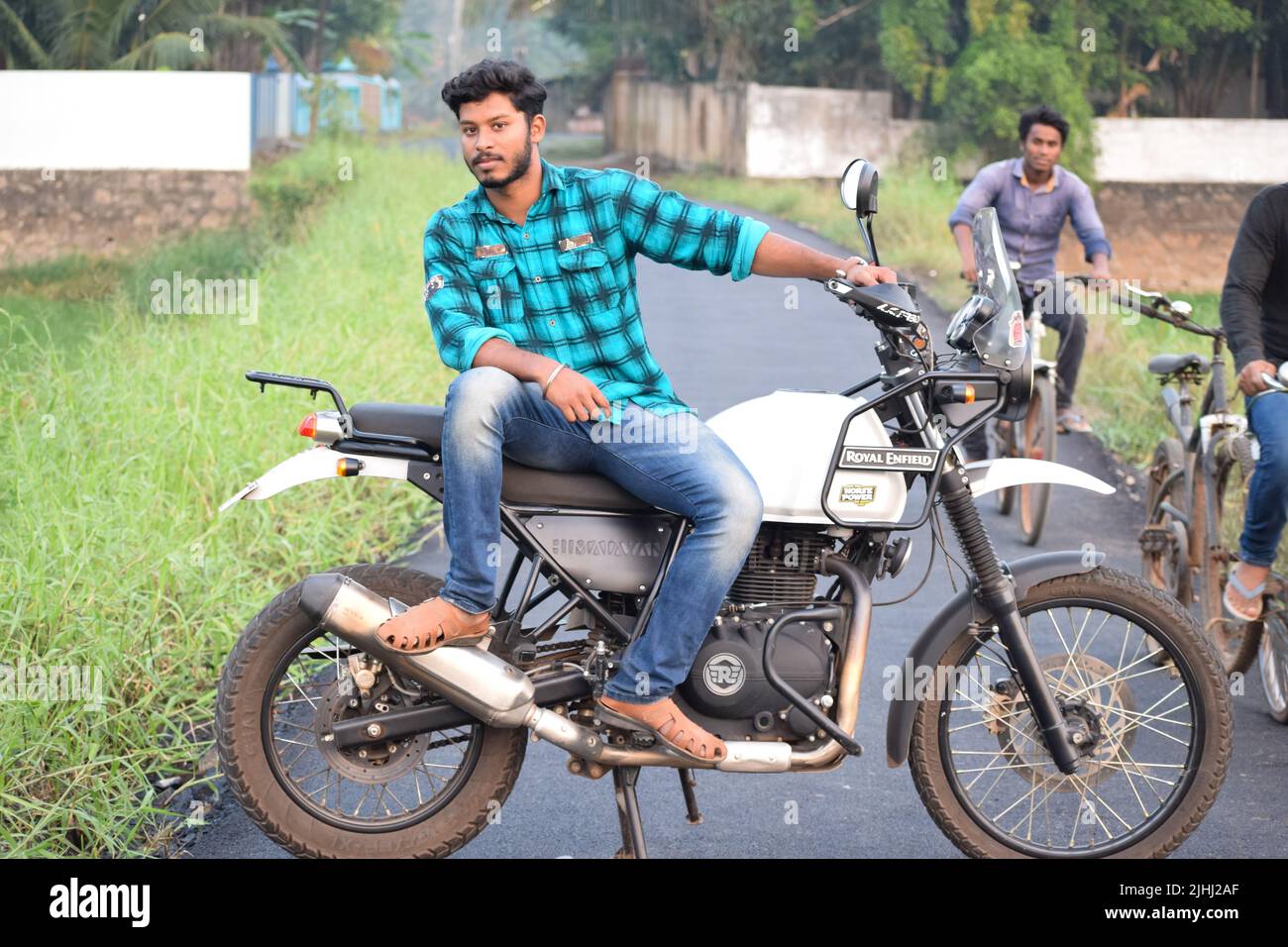 Motorcycle with rider hi-res stock photography and images - Alamy