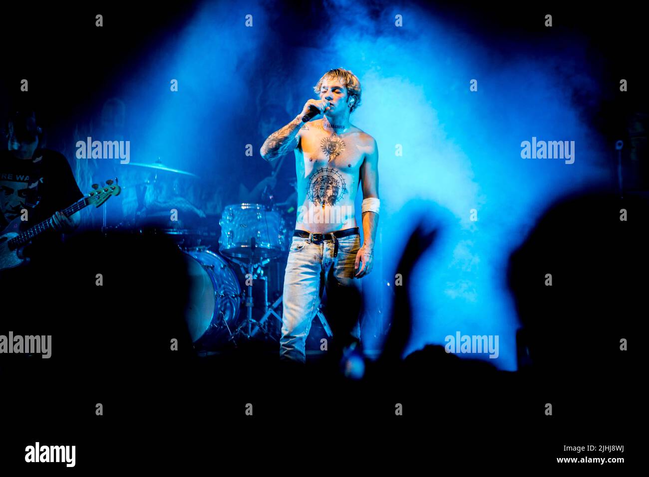 Chiello fsk live hi-res stock photography and images - Alamy