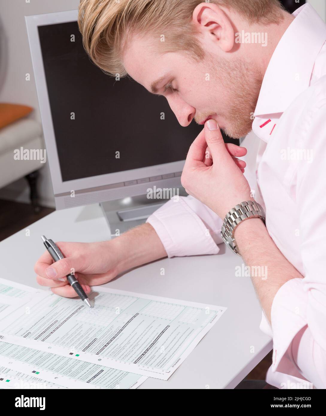 Hard forms hi-res stock photography and images - Alamy