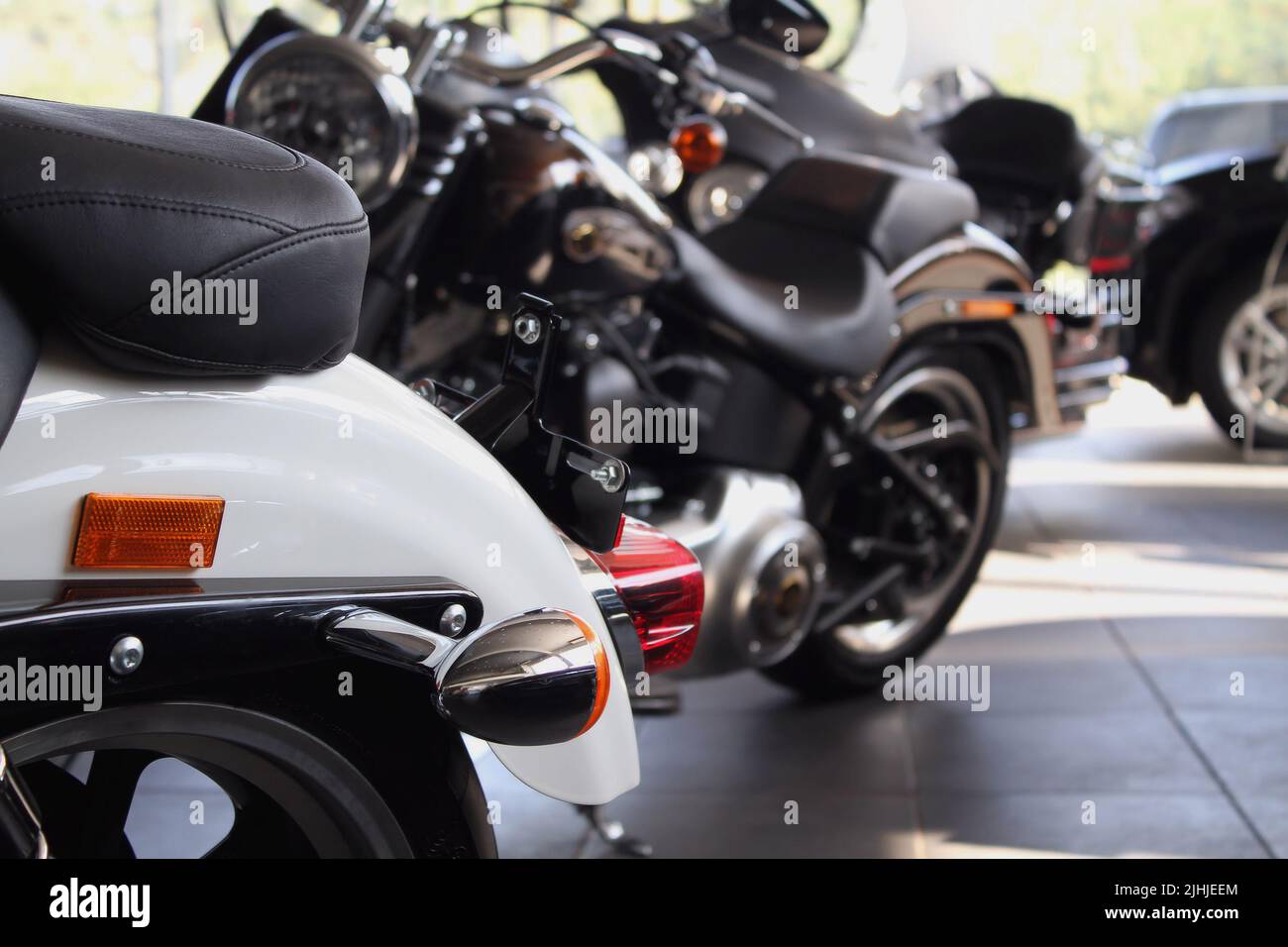 Cruise motorcycles in showroom of motorbike store Stock Photo - Alamy