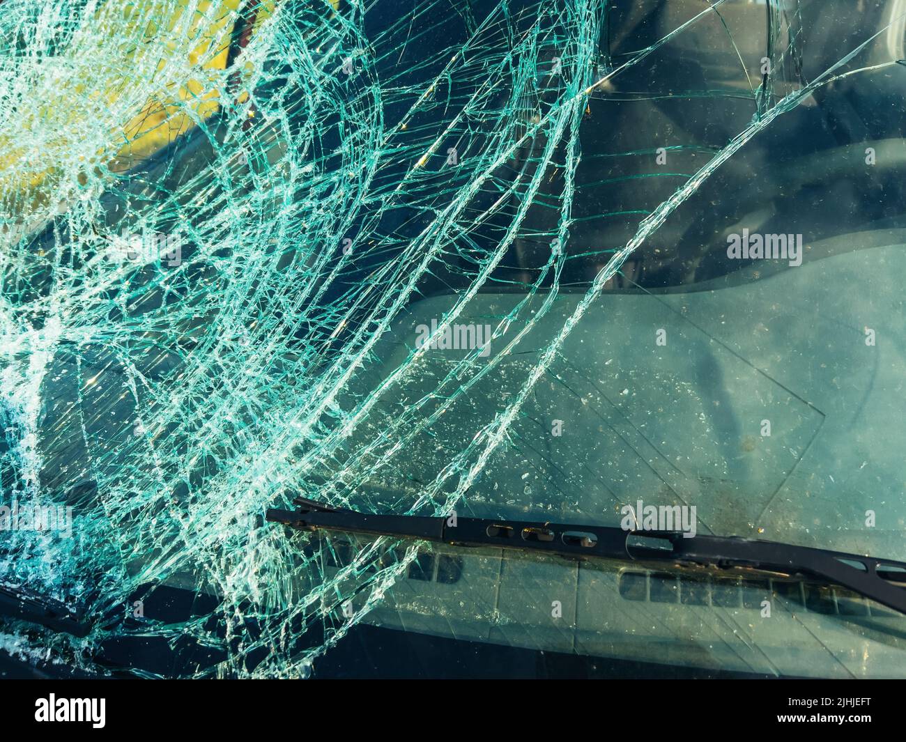 Broken windscreen glass after car accident, close up Stock Photo - Alamy