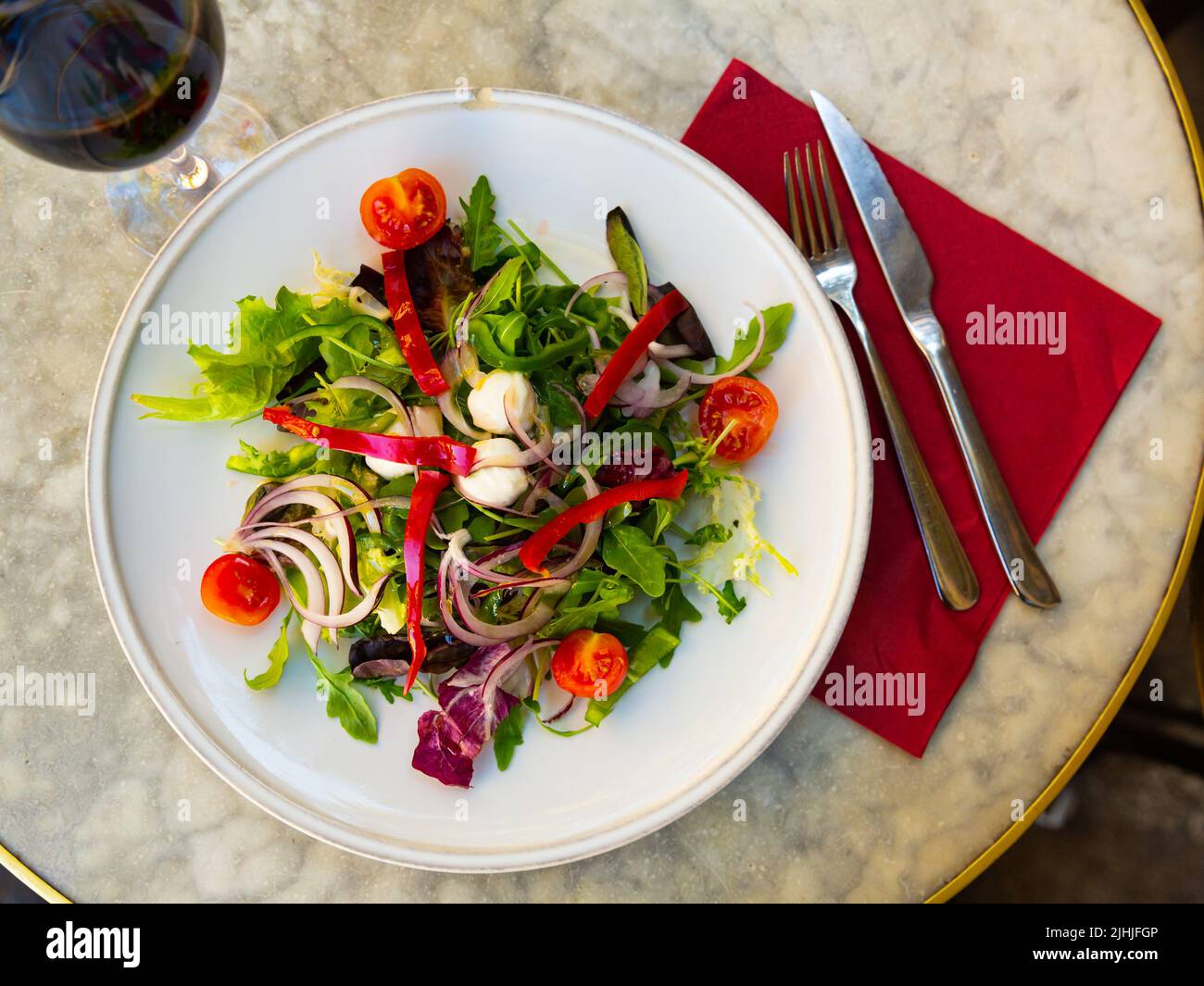 Soft vegetable salad with pearl mozzarella cheese Stock Photo - Alamy