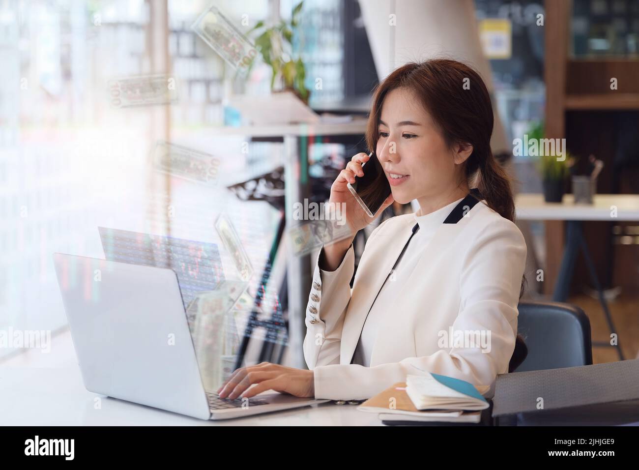 Trade charts hi-res stock photography and images - Alamy