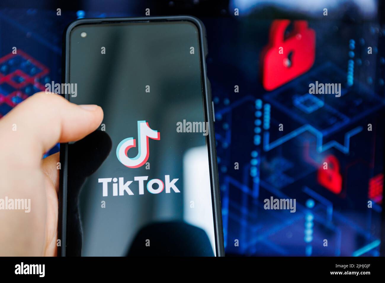 Tik tok screen interface hi-res stock photography and images - Alamy