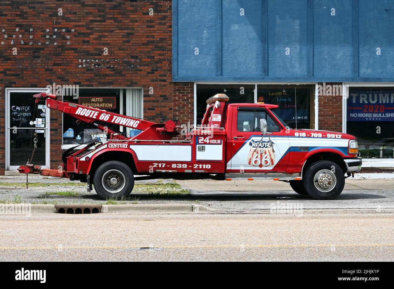Usa american tow truck hi-res stock photography and images - Alamy