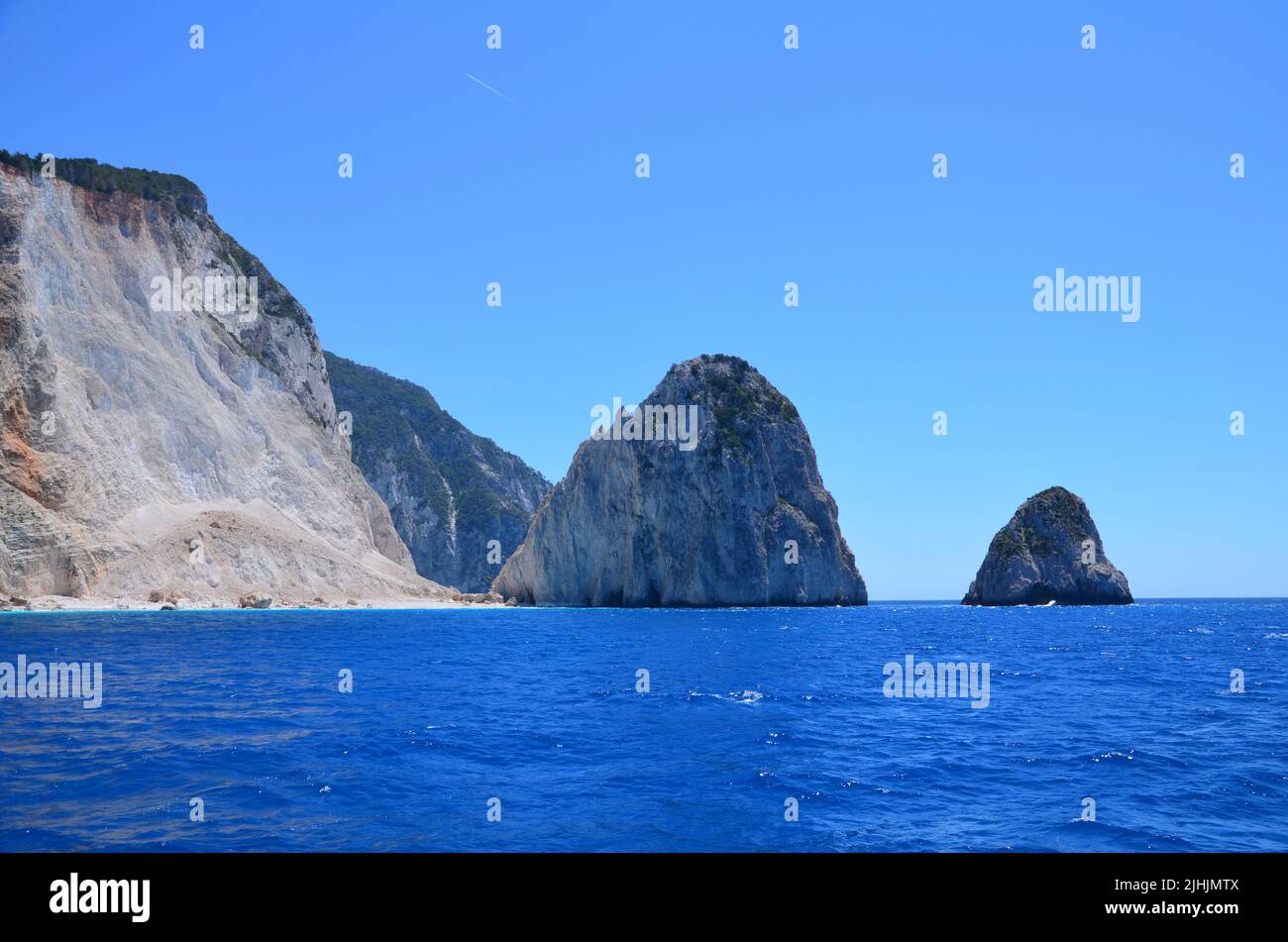 Boat rock coast zakynthos island hi-res stock photography and images ...