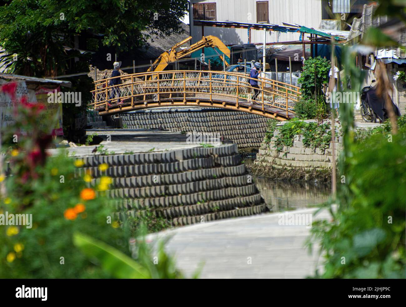 Canal khlong mae kha hi-res stock photography and images - Alamy