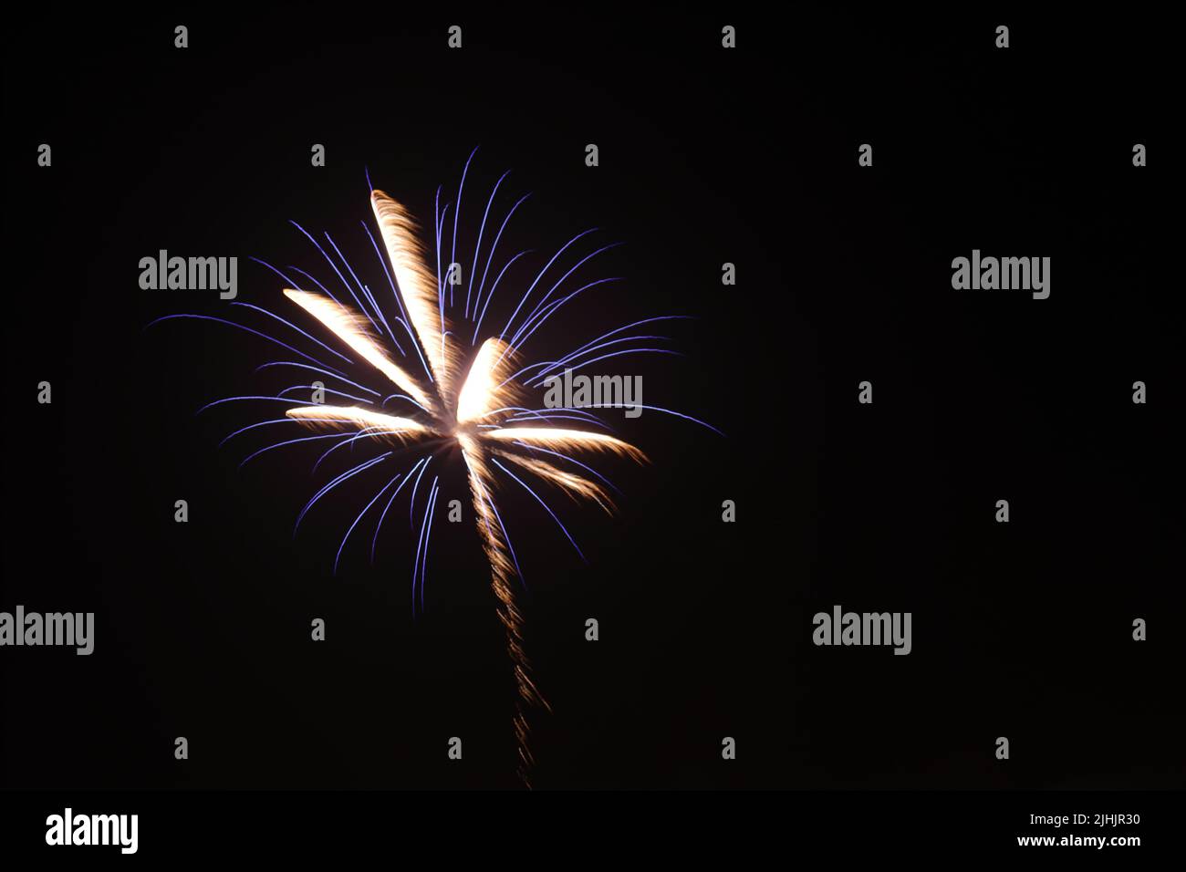 Feu et nuit hi-res stock photography and images - Alamy