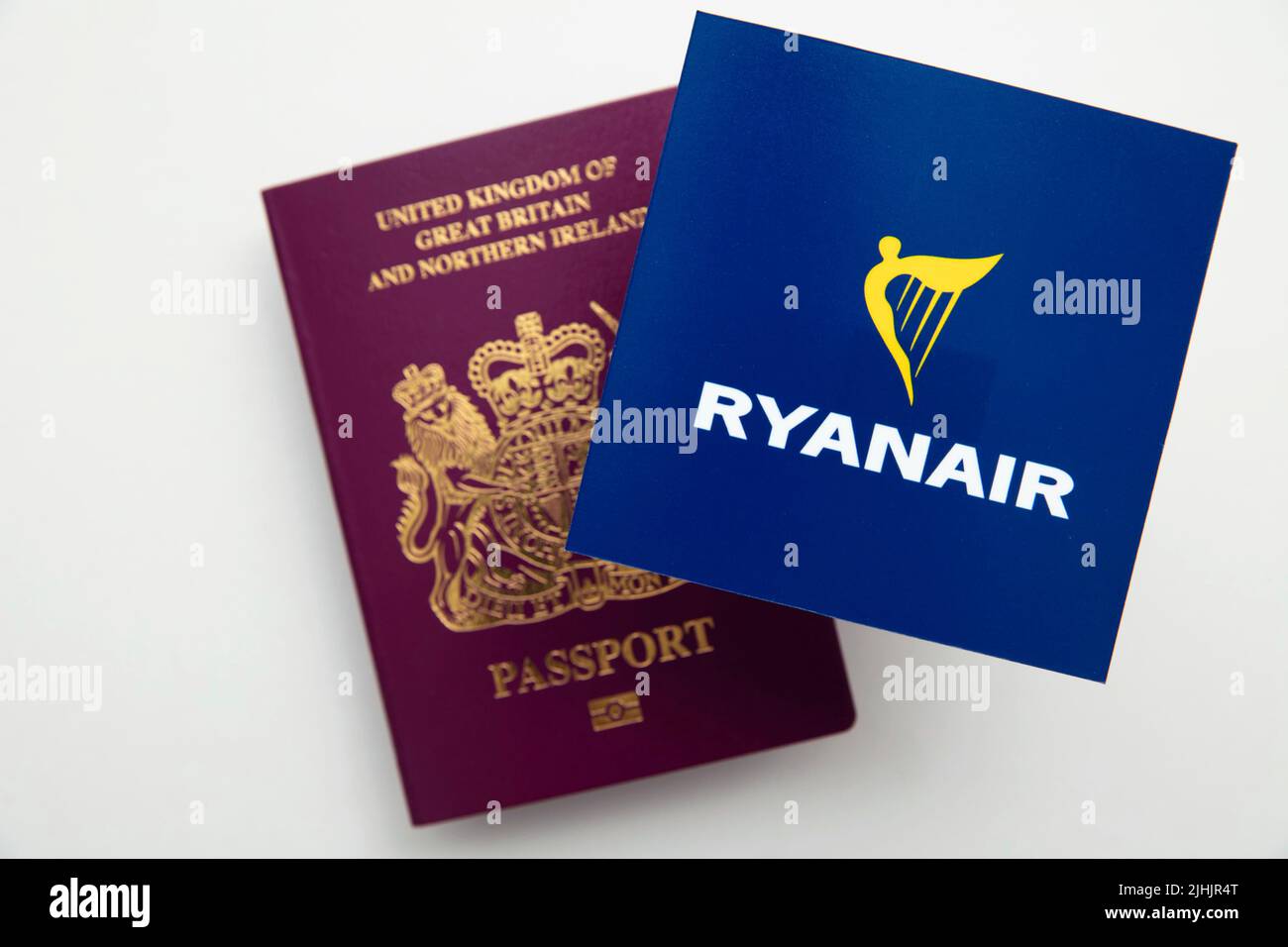 Ryanair icon hi-res stock photography and images - Alamy
