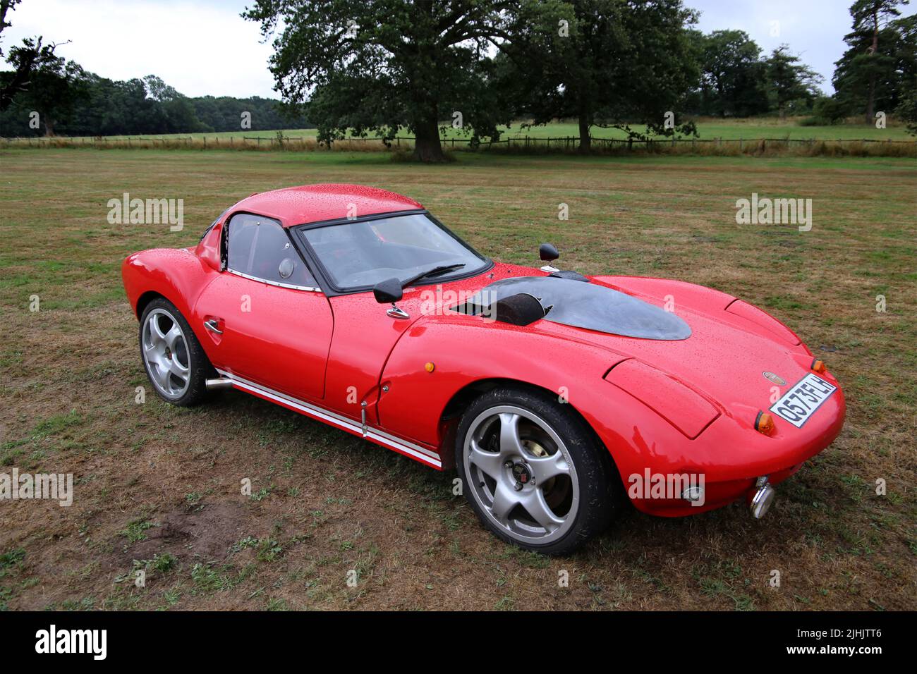 Ginetta G4 Series 4 - Hard Top Stock Photo - Alamy