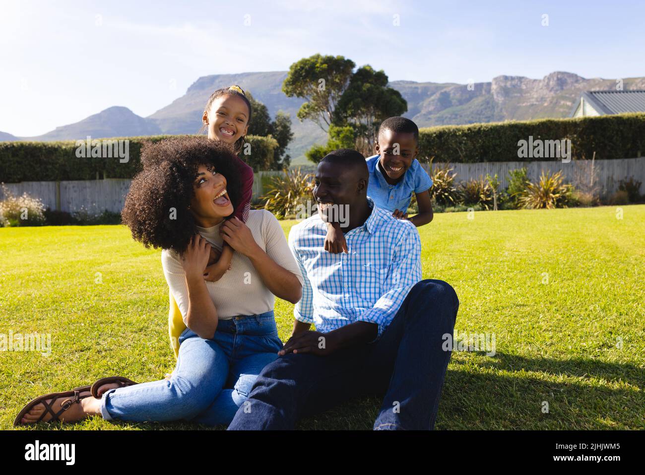 Multiracial children hi-res stock photography and images - Alamy