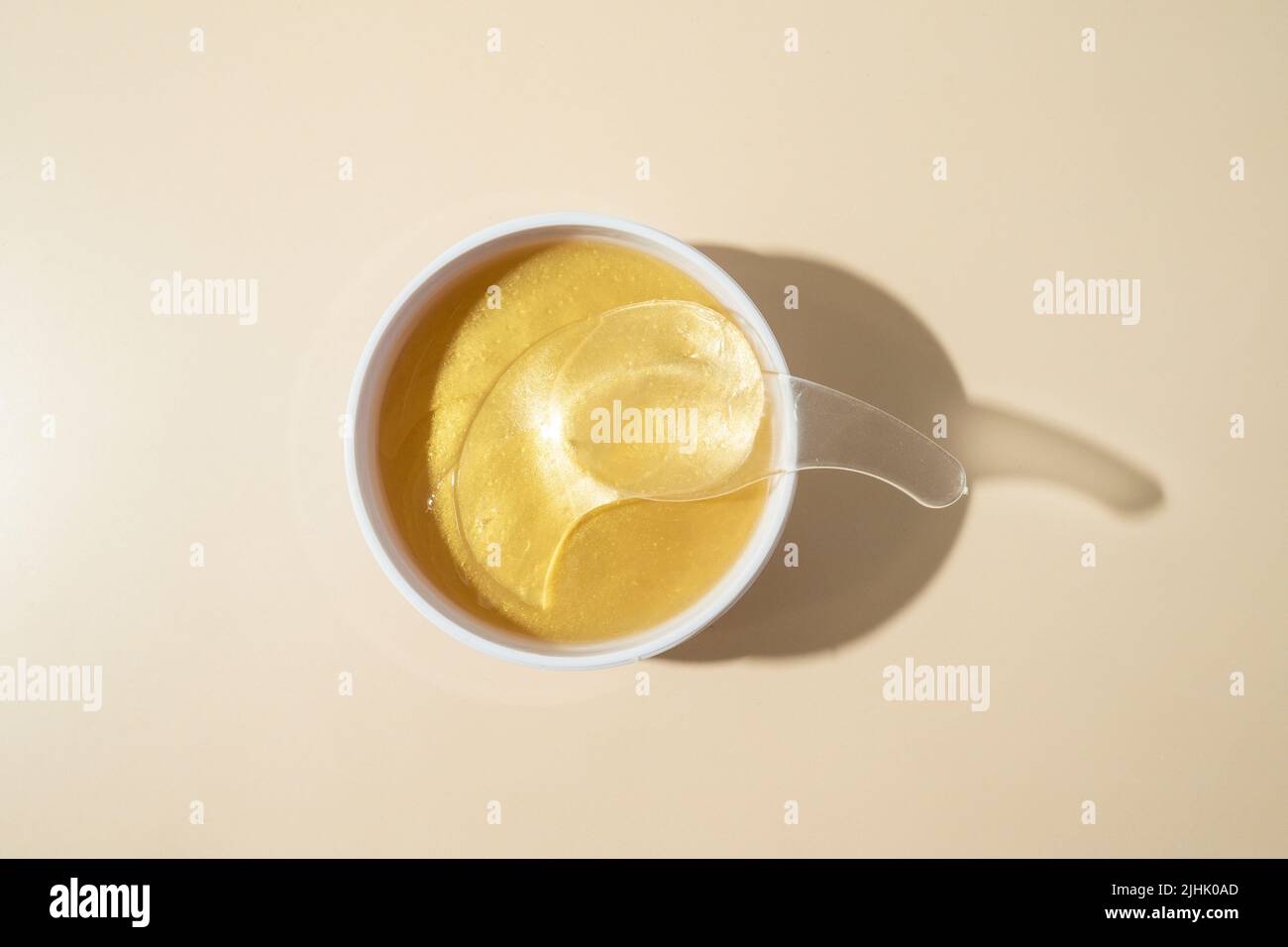 White patches on the face hi-res stock photography and images - Alamy