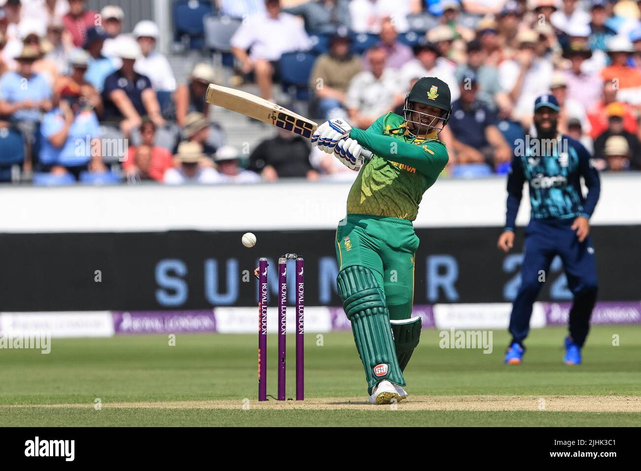 Quinton De Kock of South Africa is bowled out by Sam Curran of England ...