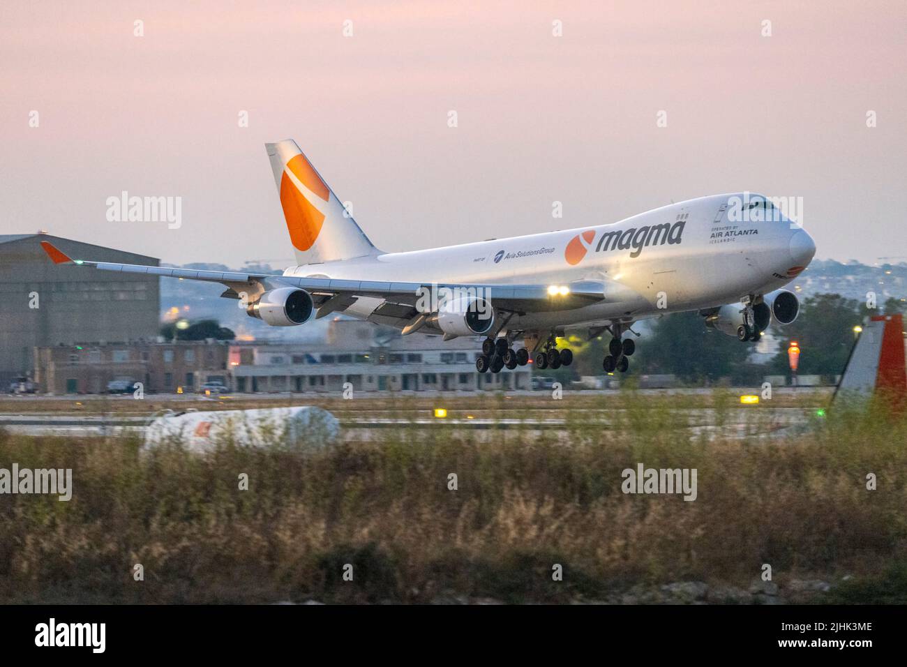 Magma (Air Atlanta Icelandic) Boeing 747-412F-SCD (REG: TF-AMC ...
