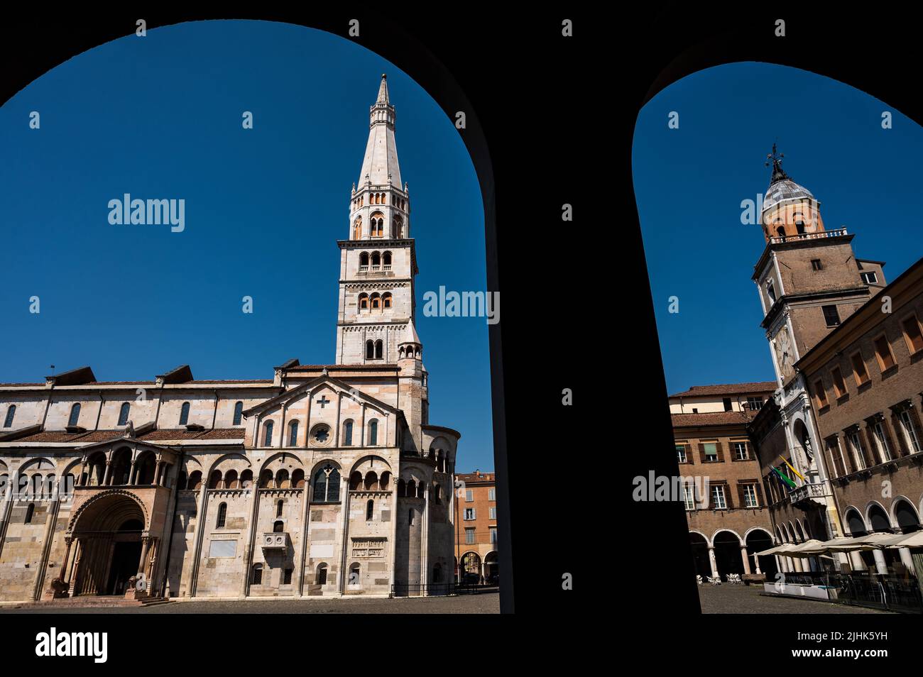 View of the Cathedral of Modena (Duomo di Modena) with the Civica Tower ...