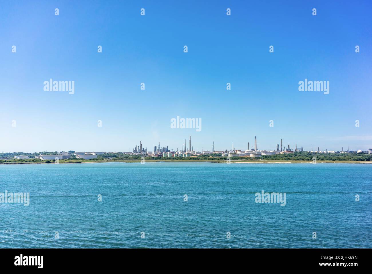 Fawley Refinery - owned by Esso Petroleum Co Ltd - the largest oil ...