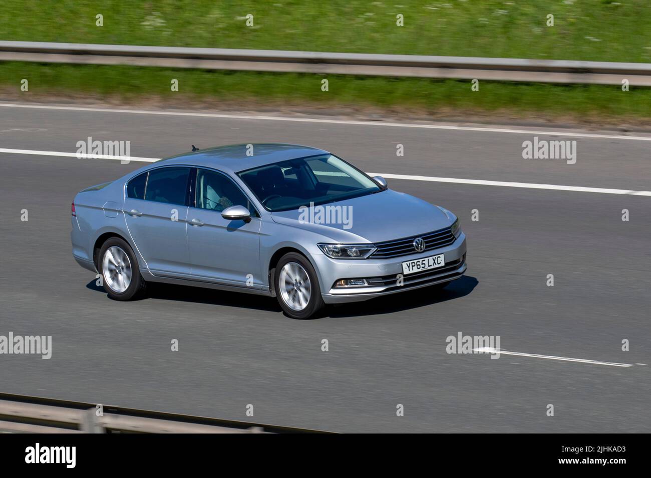 Silver volkswagen hi-res stock photography and images - Alamy