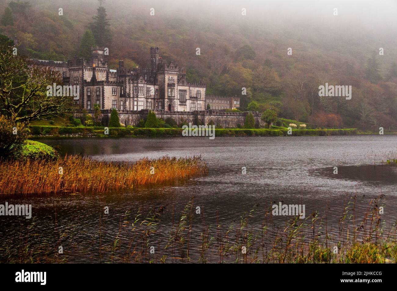 Gothic Kylemore Abbey on Lough Pollacappul in Connemara Ireland Stock ...