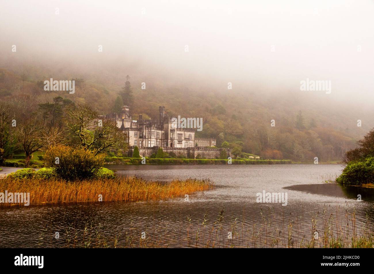 Gothic Kylemore Abbey on Lough Pollacappul in Connemara Ireland Stock ...