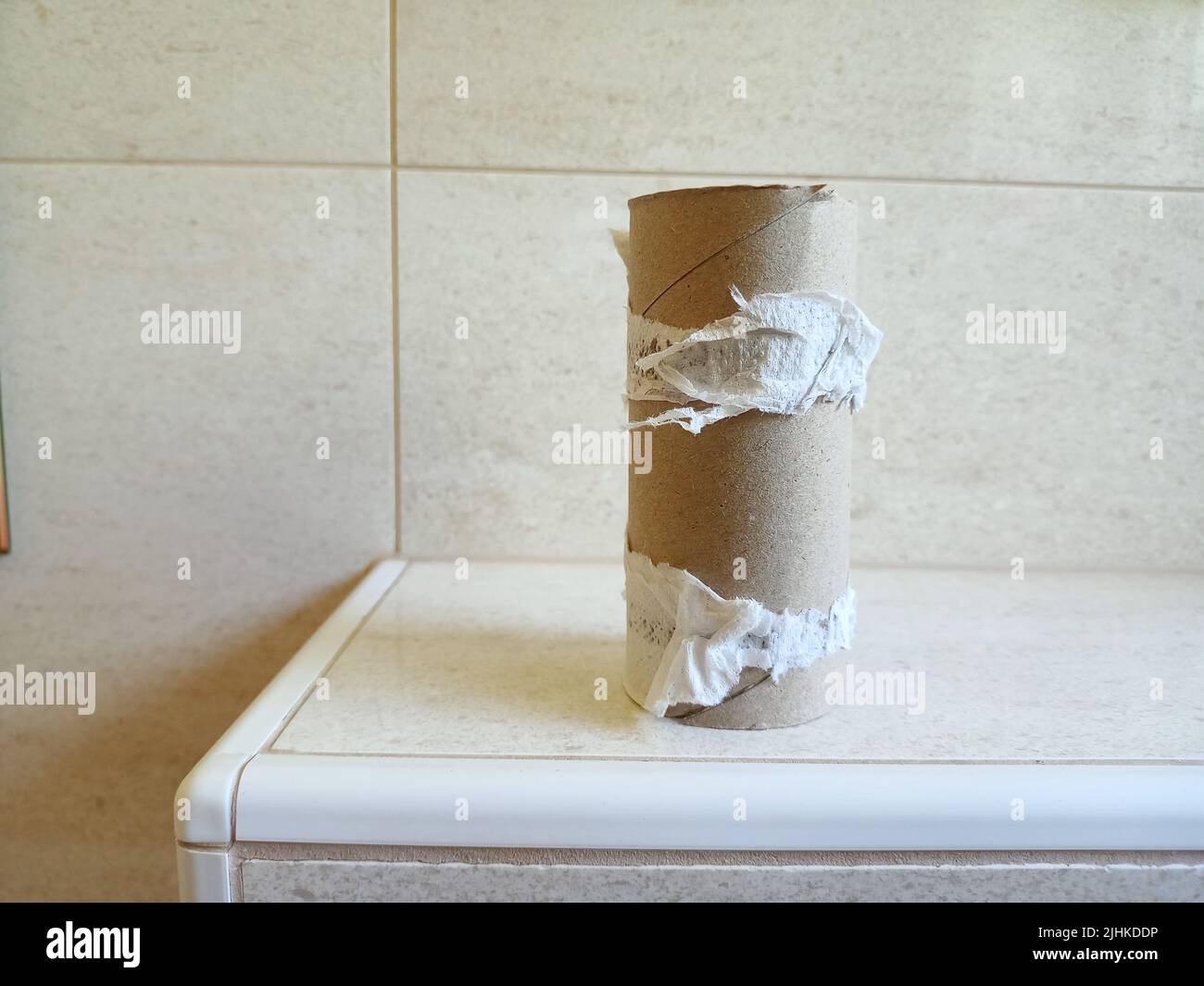 Toilet paper roll stand hi-res stock photography and images - Alamy