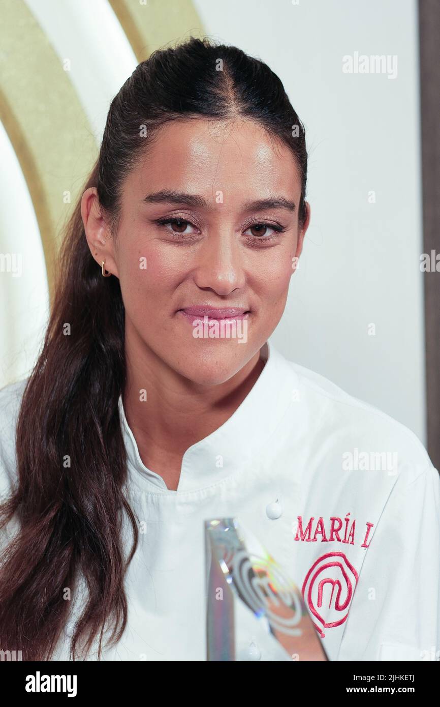 Madrid, Spain. 19th July, 2022. Maria Lo poses after winning the tenth ...