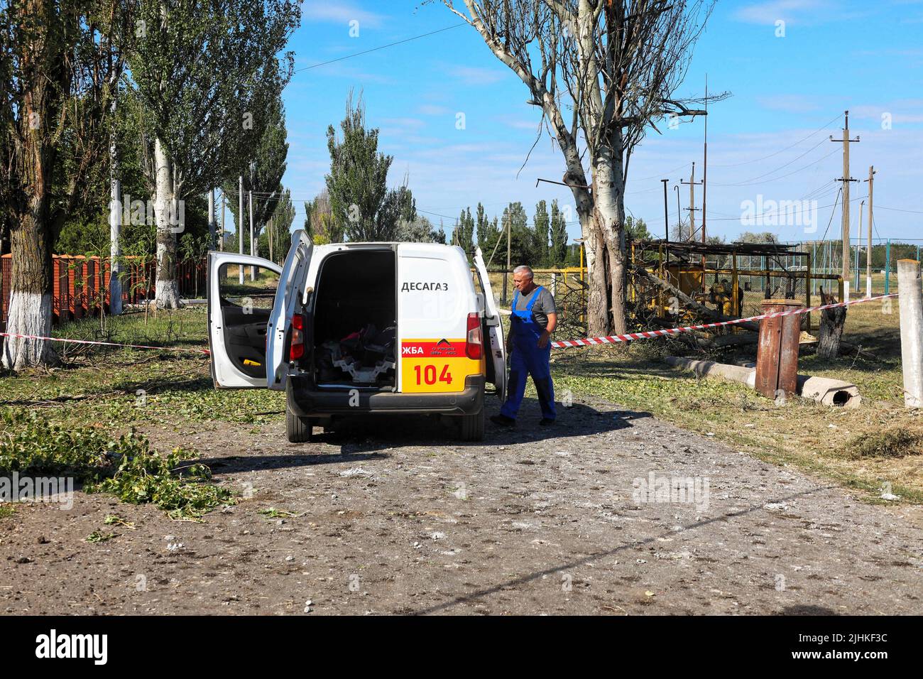 Dachine, Ukraine - July 19, 2022 - An Odesahaz employee is pictured ...