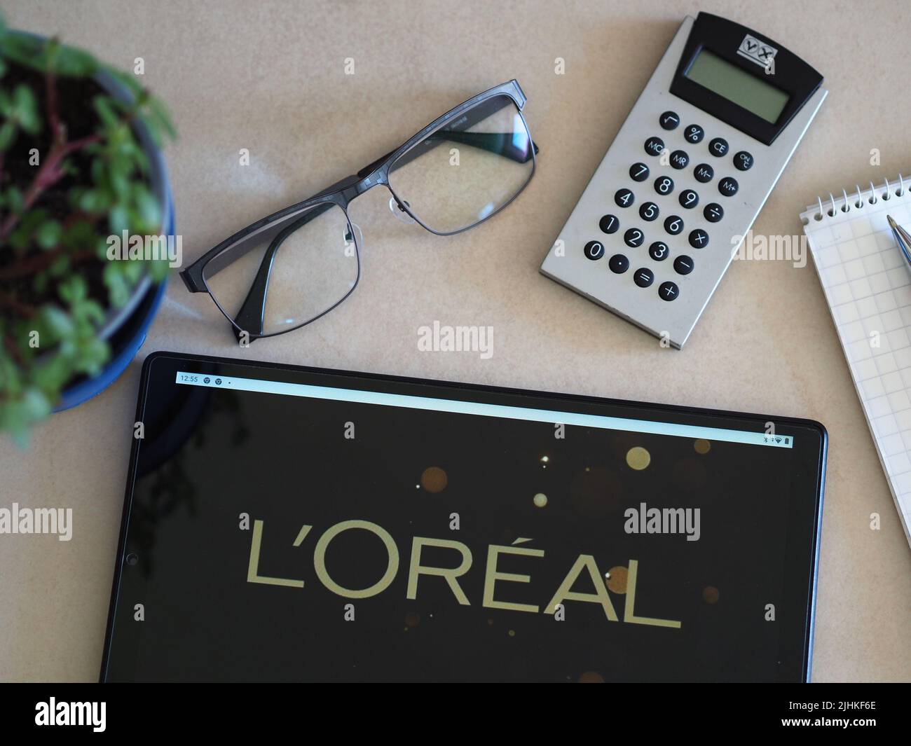 Germany. 19th July, 2022. In this photo illustration, LÂ´Oréal Paris ...