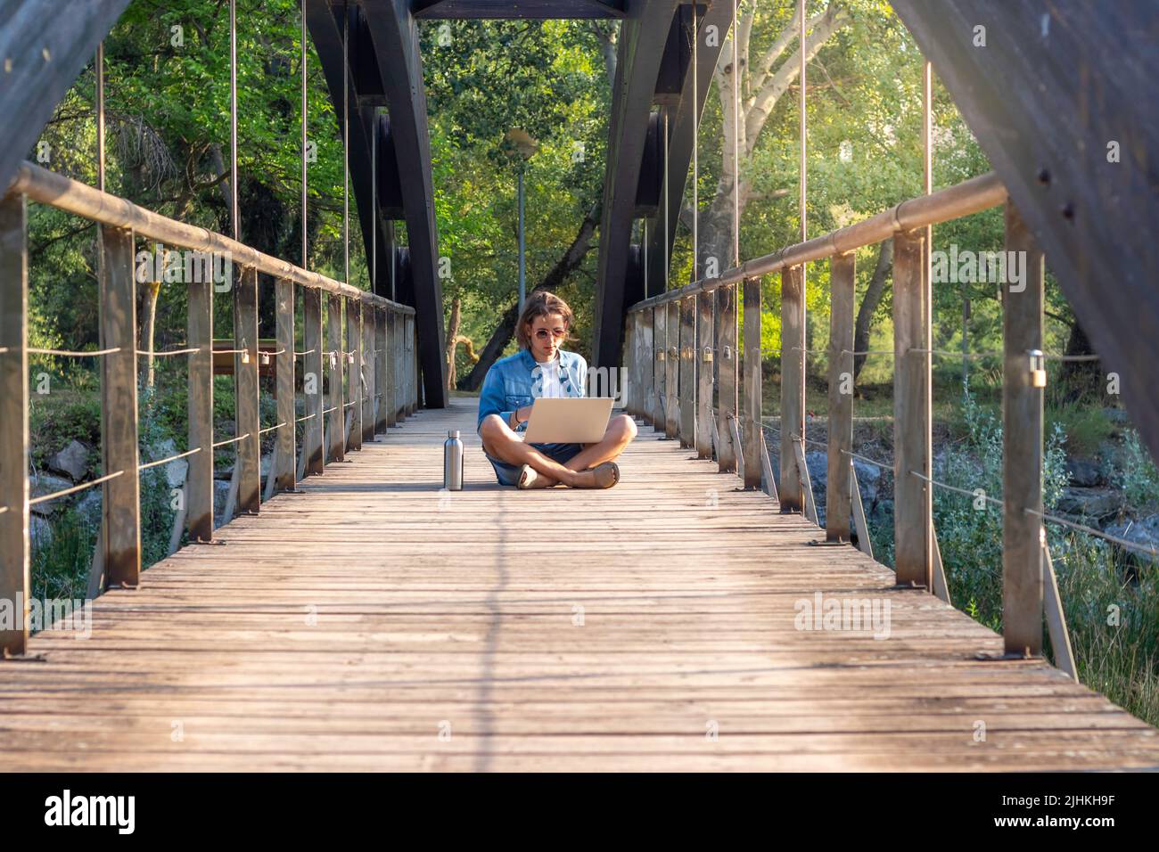 Bridge in nature hi-res stock photography and images - Alamy