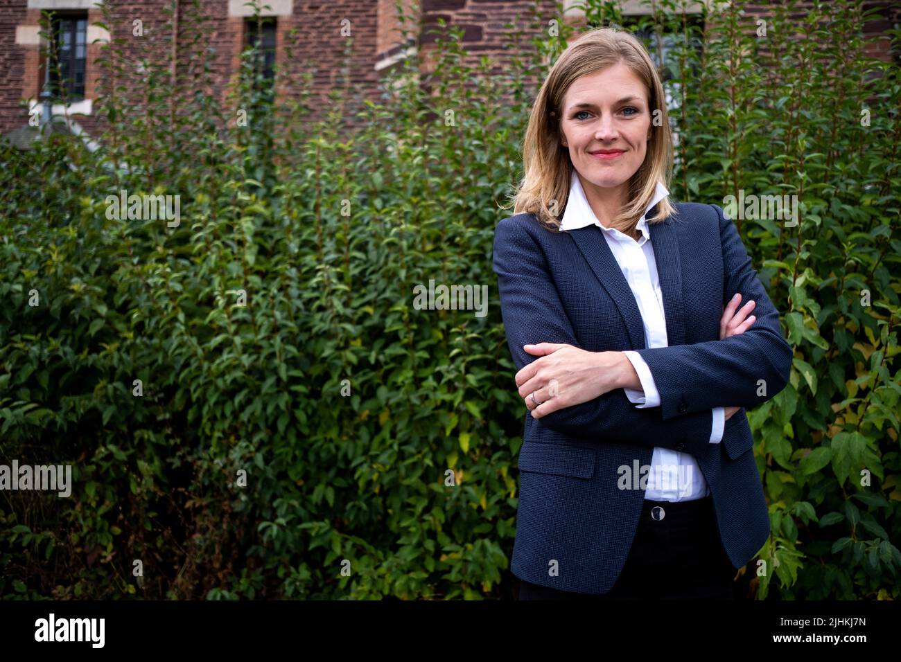 Carole gandon formal hi-res stock photography and images - Alamy