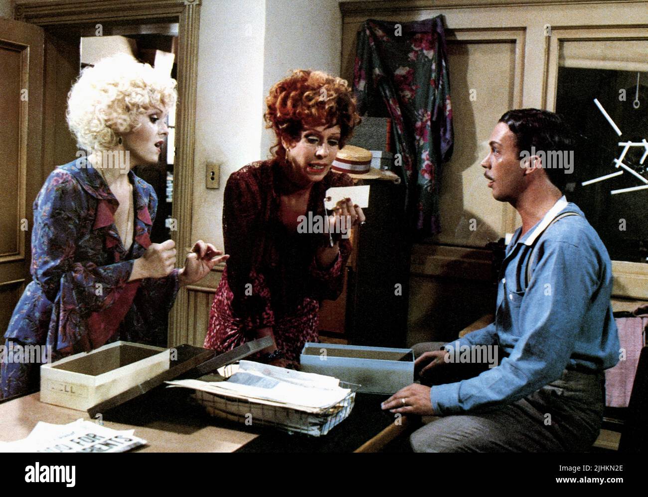 Tim Curry Annie