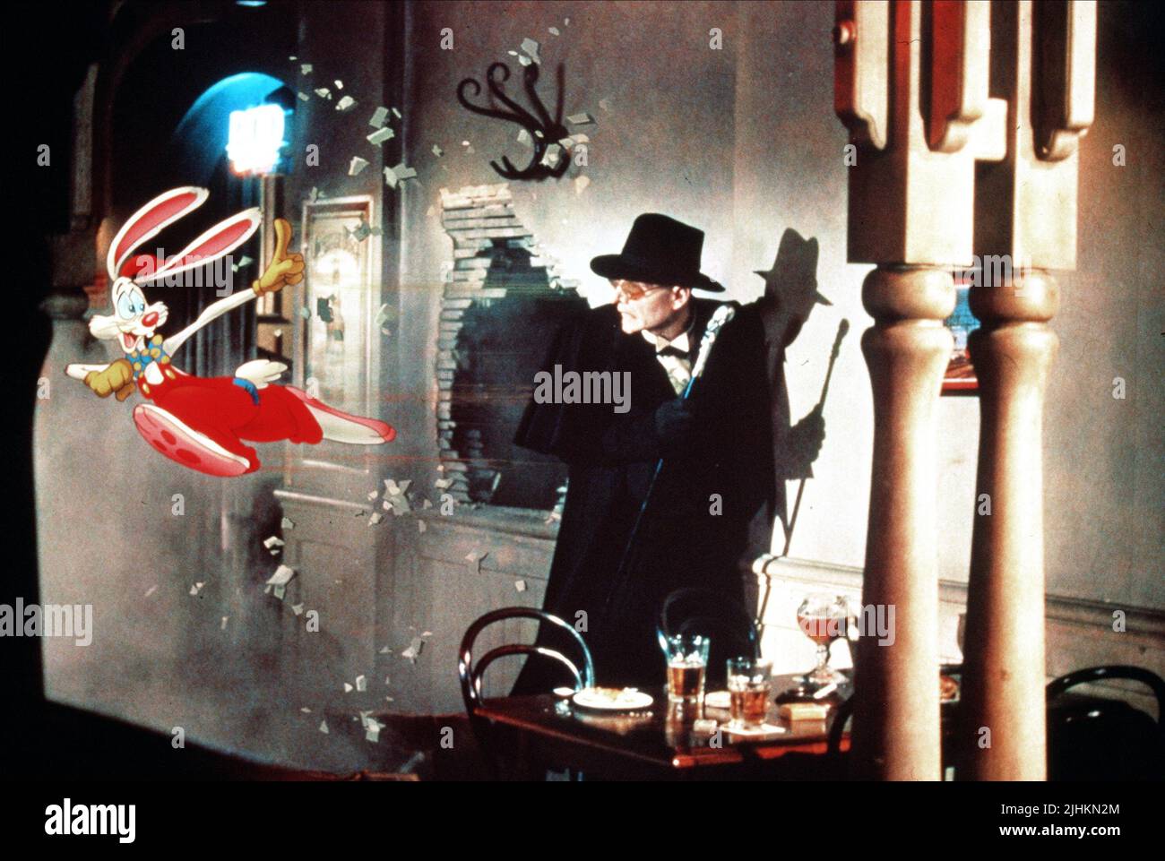 ROGER RABBIT, CHRISTOPHER LLOYD, WHO FRAMED ROGER RABBIT, 1988 Stock ...