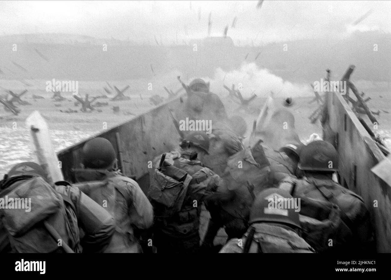 NORMANDY LANDING SCENE, SAVING PRIVATE RYAN, 1998 Stock Photo - Alamy